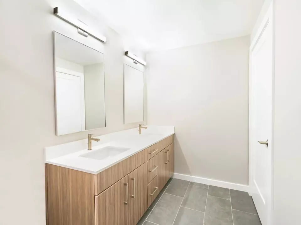 3405 S Tryon St #426, Charlotte, NC 28217 | 25 Photos - Movoto