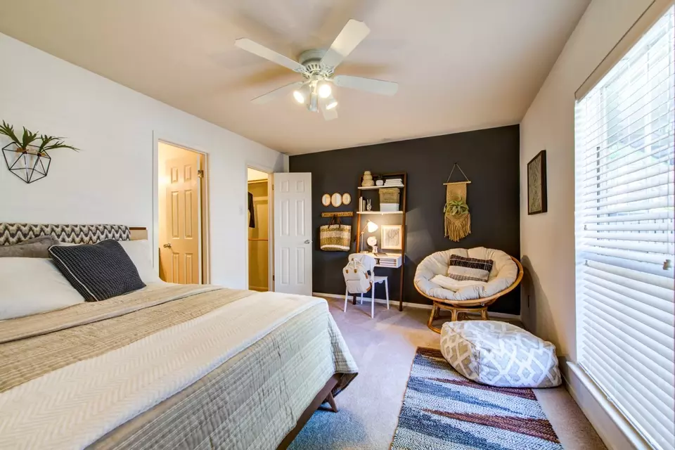 5454 Amesbury #4-0401, Dallas, TX 75206 | 27 Photos - Movoto