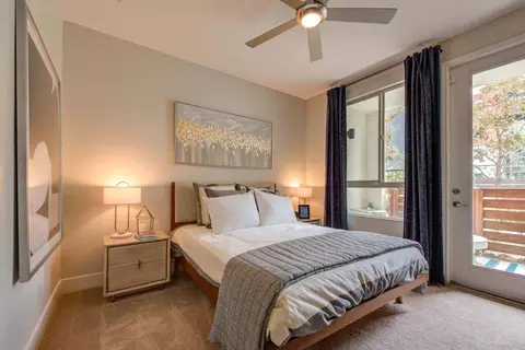 6300 Variel Ave #406, Los Angeles, CA 91367 | 32 Photos - Movoto