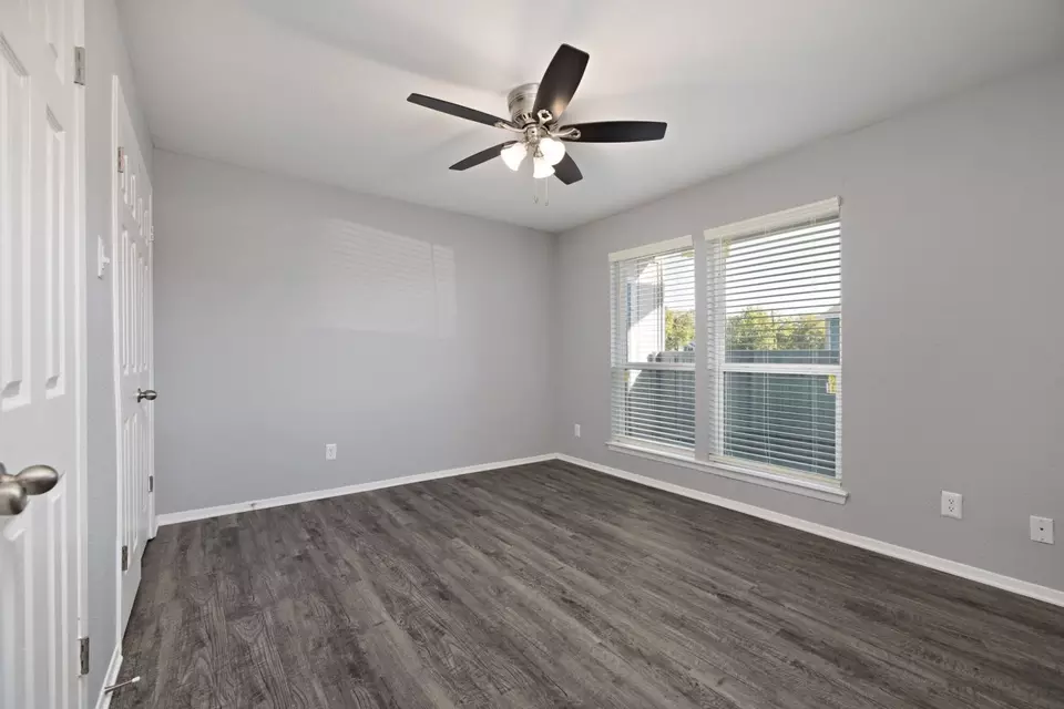 9703 Dale Crest Dr #1007, Dallas, TX 75220 | 13 Photos - Movoto