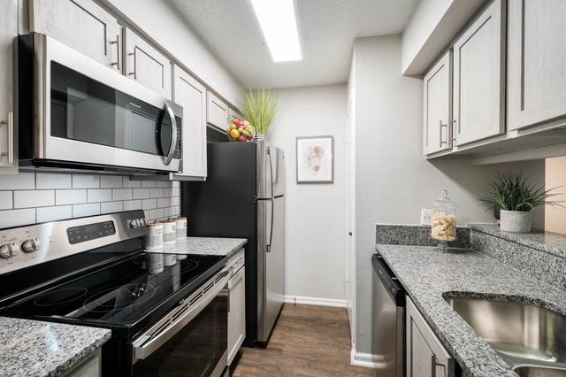 13330 Blanco Rd #1-102, San Antonio, TX 78216 | 14 Photos - Movoto