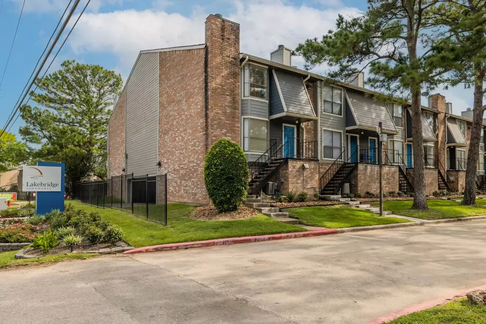 2218 Place Rebecca Ln #K02, Houston, TX 77090 | 30 Photos - Movoto