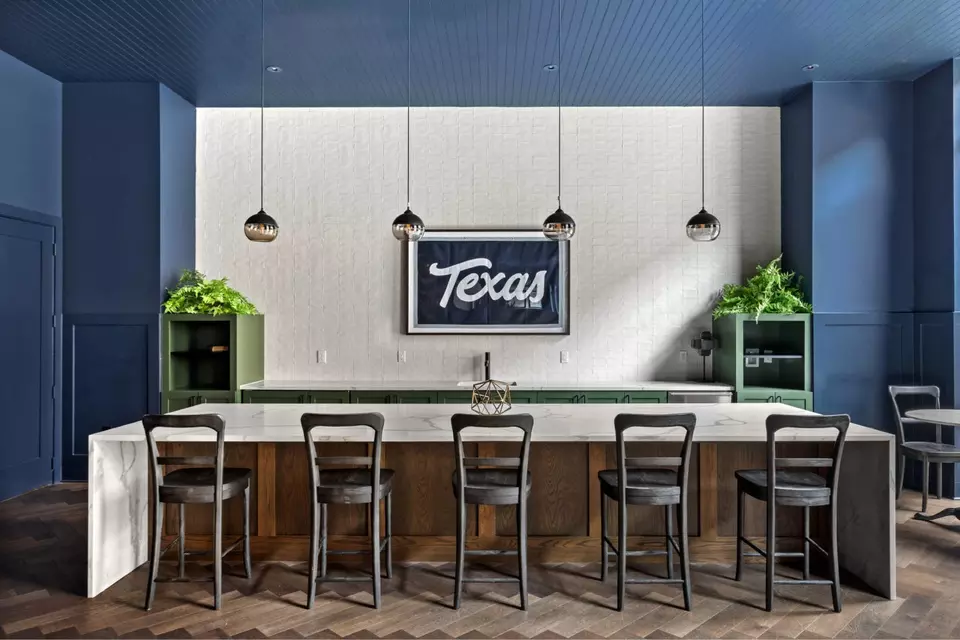 110 Jacob Fontaine Ln #103, Austin, TX 78752 | 17 Photos - Movoto