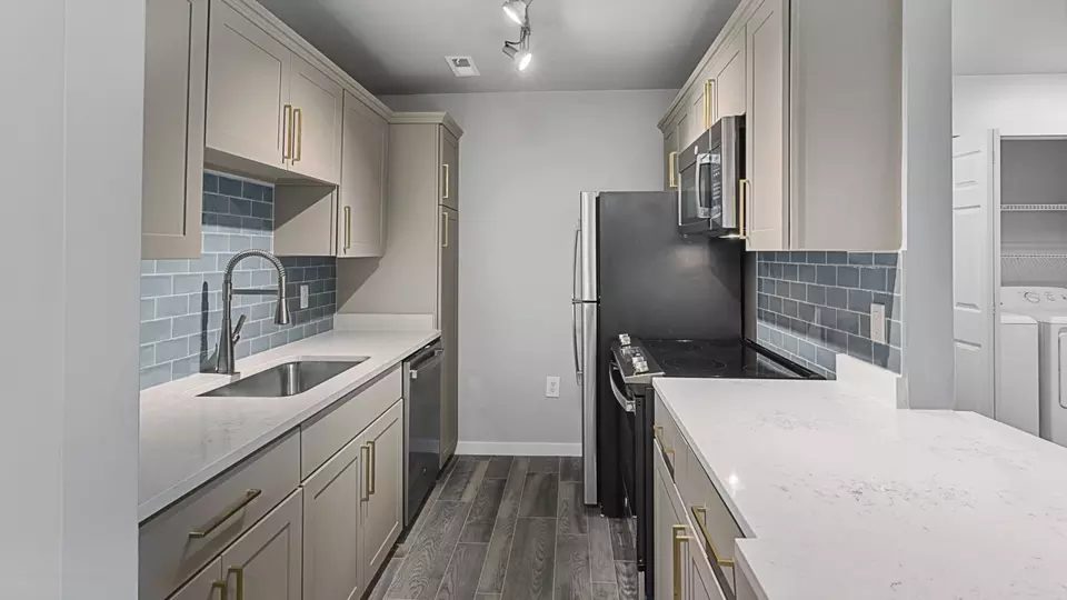 7810 Spindletop Pl #315, Charlotte, NC 28277 | 25 Photos - Movoto