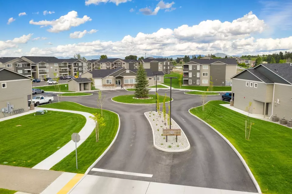 8060 N Crown Pointe St #L-L-202, Post Falls, ID 83854 | 21 Photos - Movoto