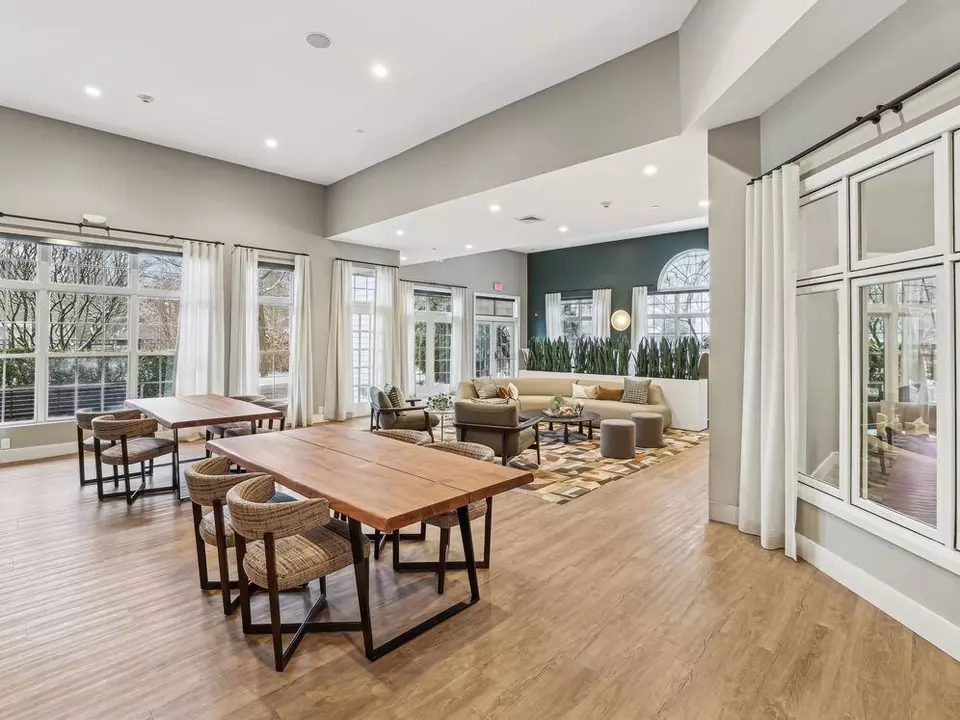 100 Court North Dr #19N-1907, Melville, NY 11747 | 45 Photos - Movoto