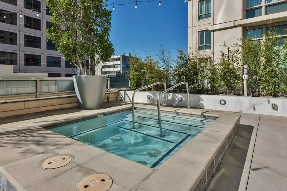 100 Grand Ave #0718, Oakland, CA 94612 | 102 Photos - Movoto