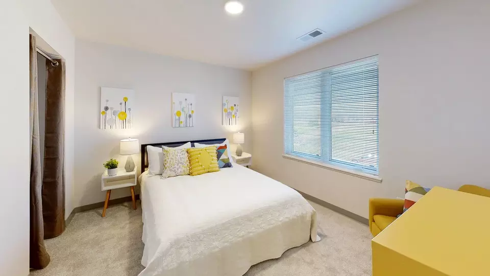 400 W Garfield St #205, Mount Horeb, WI 53572 | 55 Photos - Movoto