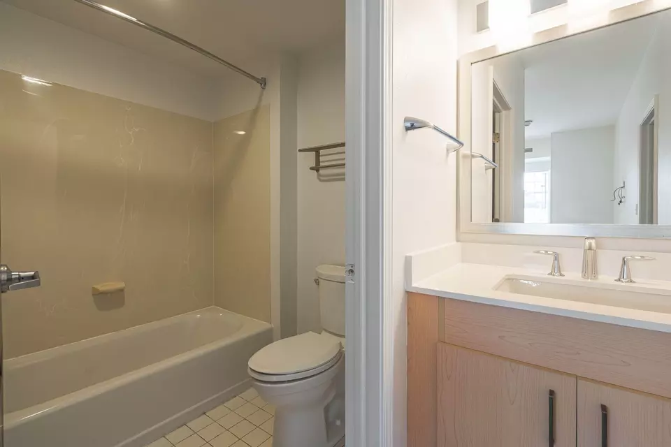 800 Victors Way #842-204, Ann Arbor, MI 48108 | 93 Photos - Movoto