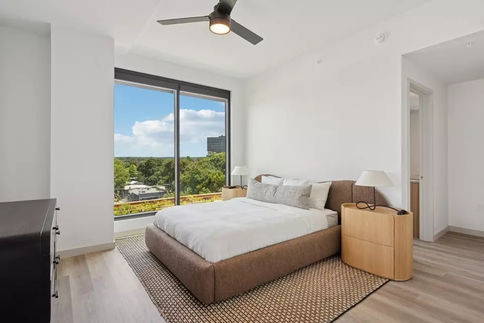 660 11th St NW #1123, Atlanta, GA 30318 | 69 Photos - Movoto