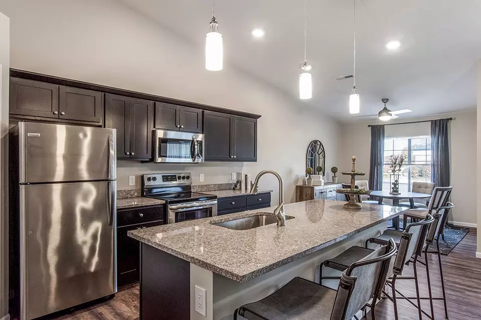 4106 Red Willow Dr #1682FF, Holt, MI 48842 | 12 Photos - Movoto