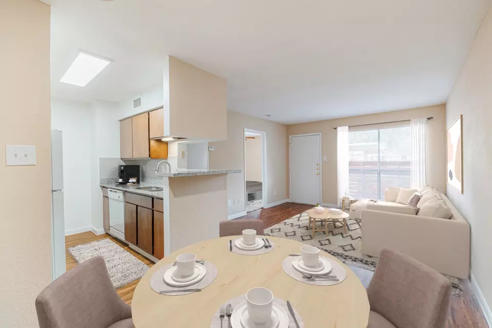 10910 Gold Point Dr #404, Houston, TX 77064 | 40 Photos - Movoto