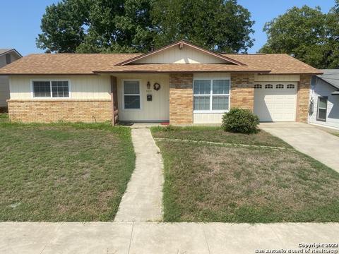 6815 Jaylee Dr, San Antonio, TX 78223 | 8 Photos | MLS #1637273 - Movoto