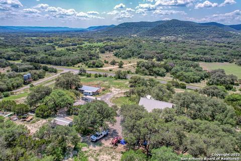 1850 W Ranch Road 337, Leakey, TX 78873 | 49 Photos | MLS #1638183 - Movoto