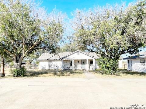 91 Devine TX Homes for Sale & Real Estate - Movoto