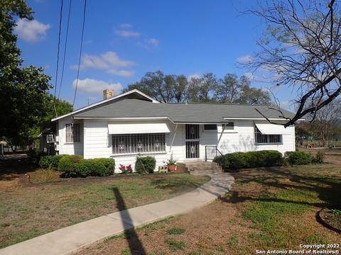 3971 Flagle St, San Antonio, TX 78237 | 17 Photos | MLS #1650578 - Movoto