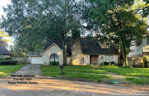 4207 Butternut Ct, Houston, TX 77088 | 4 Photos | MLS #1660007 - Movoto