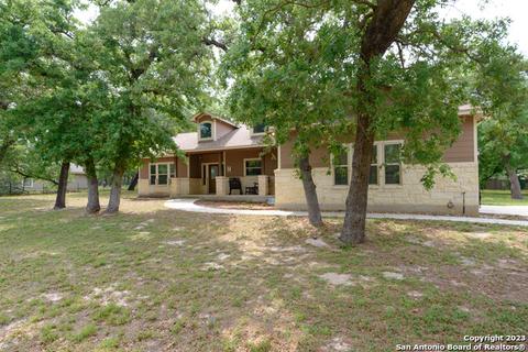 192 Great Oaks Blvd, La Vernia, TX 78121 | 28 Photos | MLS #1682463 ...