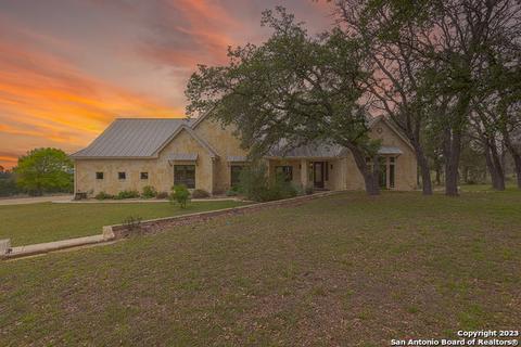 212 Mulberry Ln, Boerne, TX 78006 | 27 Photos | MLS #1683164 - Movoto