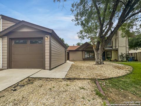 11721 Spring Ridge Dr #30, San Antonio, TX 78249 | 17 Photos | MLS ...