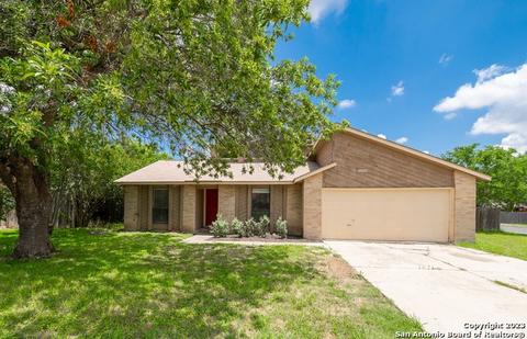 4503 Lakeway Dr, San Antonio, TX 78244 | 43 Photos | MLS #1692185 - Movoto
