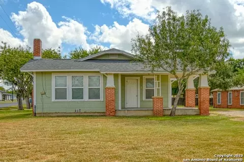 Poth, TX Homes For Sale & Real Estate - Movoto