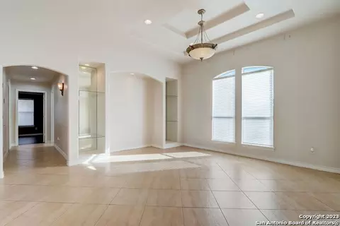 222 Broken Arrow, Floresville, TX 78114 | 65 Photos - Movoto