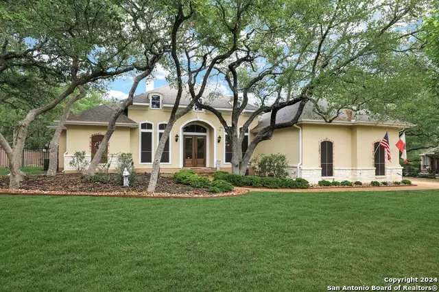 22017 Senna Hills Dr, Garden Ridge, TX 78266 | 39 Photos - Movoto