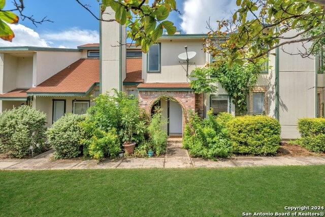 4949 Hamilton Wolfe Rd #1102, San Antonio, TX 78229 | 41 Photos - Movoto