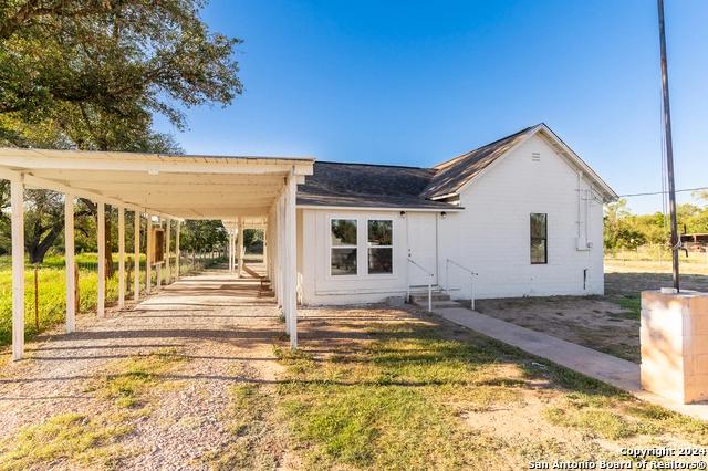 7901 County Road 429, D'hanis, TX 78850 | 24 Photos - Movoto
