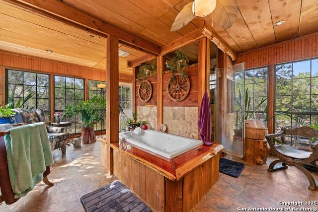 2390 Elm Rdg, Spring Branch, TX 78070 | MLS# 1855690 | 32 Photos - Movoto