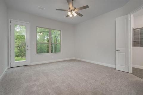 1004 Mesquite Ct, Grand Prairie, TX 75104 | 29 Photos | MLS #14318397 ...