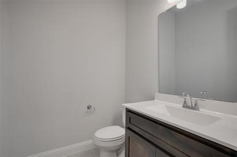 1004 Mesquite Ct, Grand Prairie, TX 75104 | 29 Photos | MLS #14318397 ...