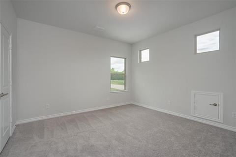 1004 Mesquite Ct, Grand Prairie, TX 75104 | 29 Photos | MLS #14318397 ...