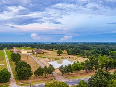 122 Quinlan Homes for Sale - Quinlan TX Real Estate - Movoto