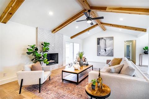 3757 Royal Cove Dr, Dallas, TX 75229 | 37 Photos | MLS #14533253 - Movoto