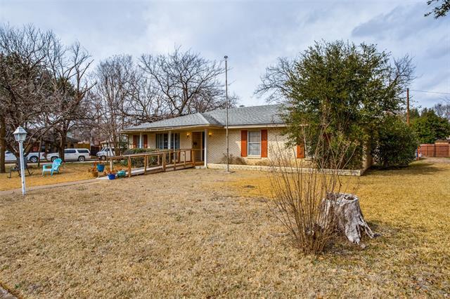 5303 Blaney Way, Dallas, TX 75227 | 24 Photos | MLS #20000098 - Movoto