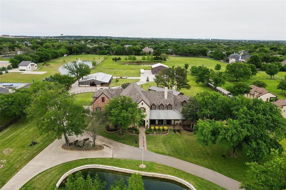 911 S White Chapel Blvd, Southlake, TX 76092 | 40 Photos - Movoto