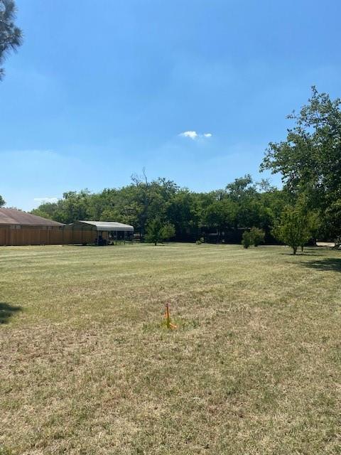 301 Church Cir, Ennis, TX 75119 | 3 Photos | MLS #20091919 - Movoto