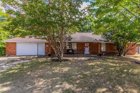 301 Beatrice St, Howe, TX 75459 | 27 Photos | MLS #20171438 - Movoto