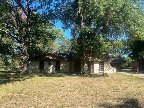 1911 County Road 2101, Kemp, TX 75143 | 21 Photos | MLS #20173666 - Movoto