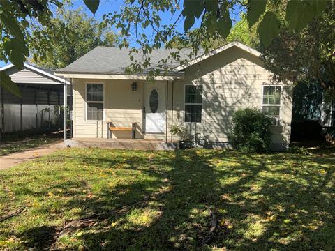 444 Bales St, Cleburne, TX 76033 | 14 Photos | MLS #20201773 - Movoto