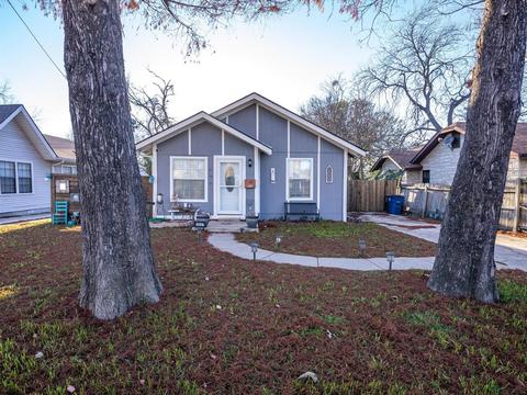 1507 N Preston St, Ennis, TX 75119 | 21 Photos | MLS #20222483 - Movoto