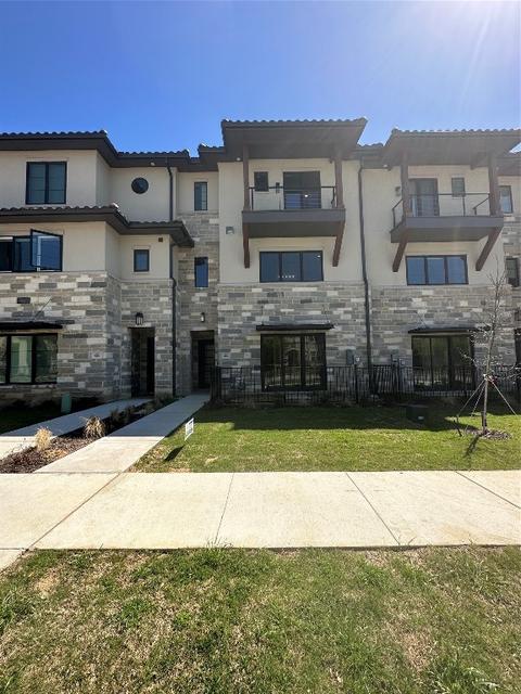 424 Northwood Dr, Flower Mound, TX 75022 | 1 photo | MLS #20223623 - Movoto