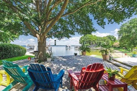 2300 N Wind Dr, Tool, TX 75143 | 19 Photos | MLS #20230314 - Movoto