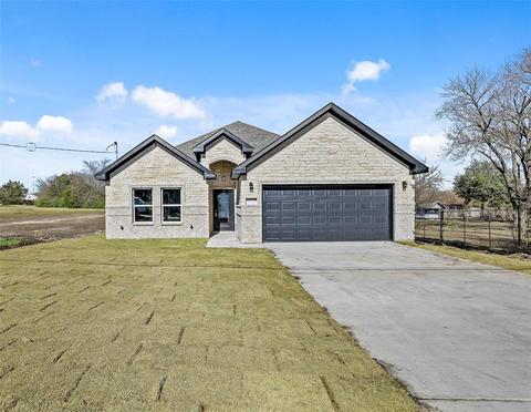 301 Fidelis Ave, Dallas, TX 75241 | 16 Photos | MLS #20246643 - Movoto