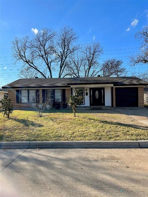6312 Norma St, Fort Worth, TX 76112 - Movoto.com