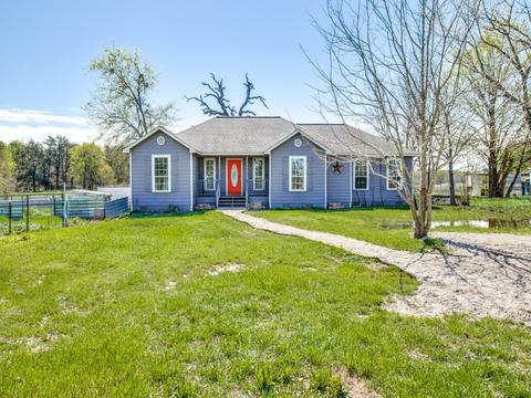 4494 County Road 2208, Greenville, TX 75402 | 30 Photos - Movoto