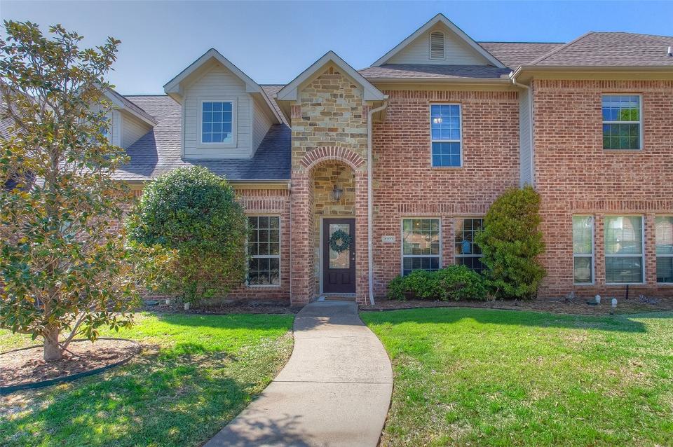 5205 Park Dr, River Oaks, TX 76114 | 1 photo - Movoto