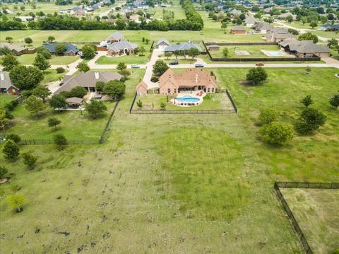 9628 Blarney Stone Way, Forney, TX 75126 | 32 Photos - Movoto